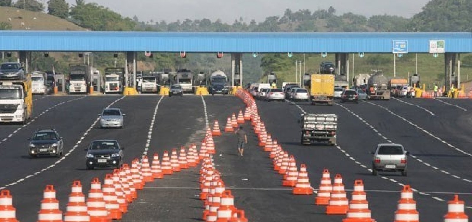 Semana Santa: BR-324 deve ter fluxo de veículos 24% maior do que usual ...