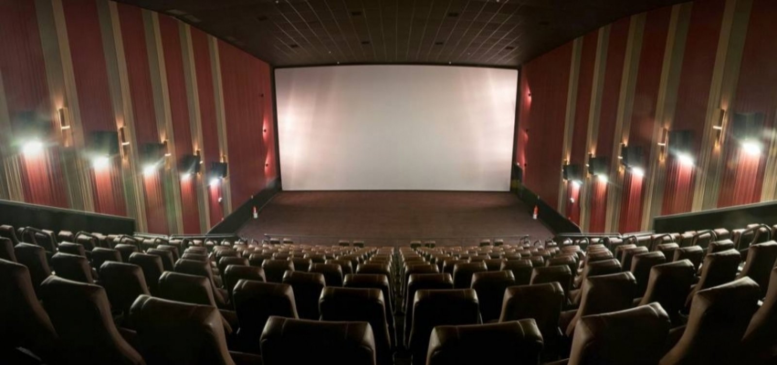 Após ingressos a R$10, cinemas brasileiros têm terceiro maior público ...