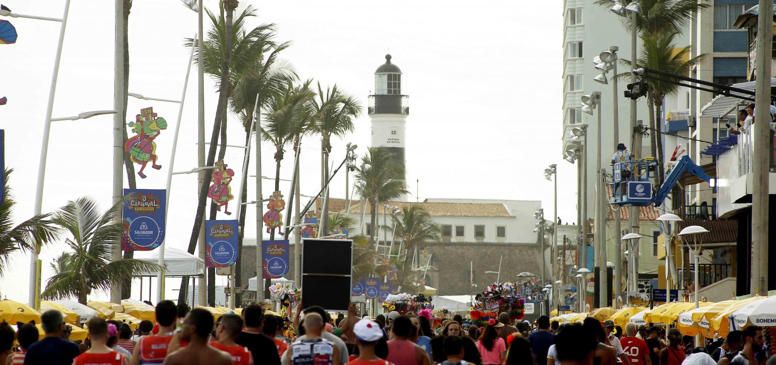 “O Carnaval não é uma festa democrática”, diz Luiz Felipe Pondé em ...