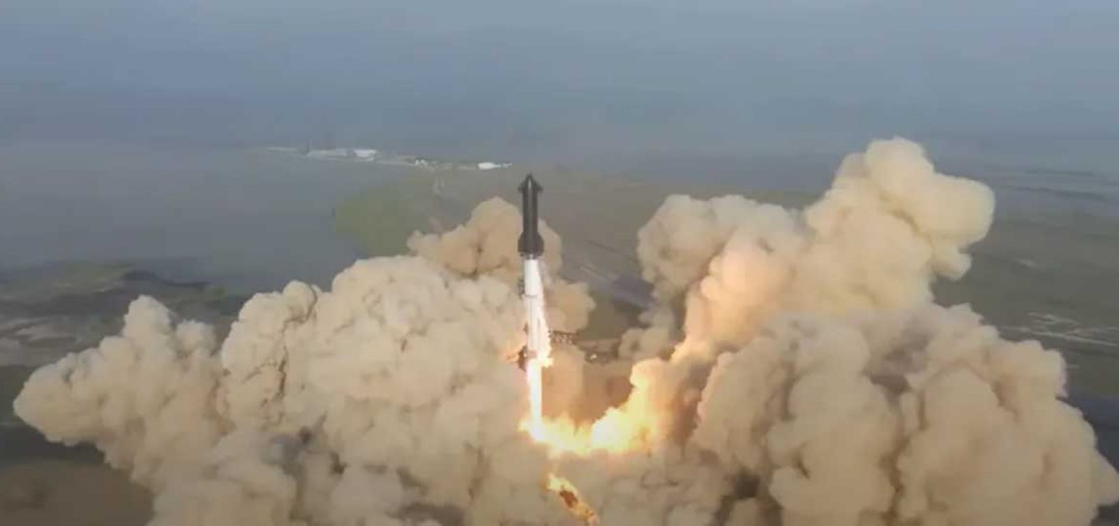 Foguete da empresa de Elon Musk explode em lançamento - Metro 1 Foguete da empresa de Elon Musk explode em lançamento - Metro 1