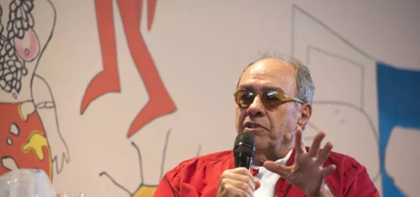 "Deram prêmios até para cientistas", jornalisra Sérgio Augusto conta ...